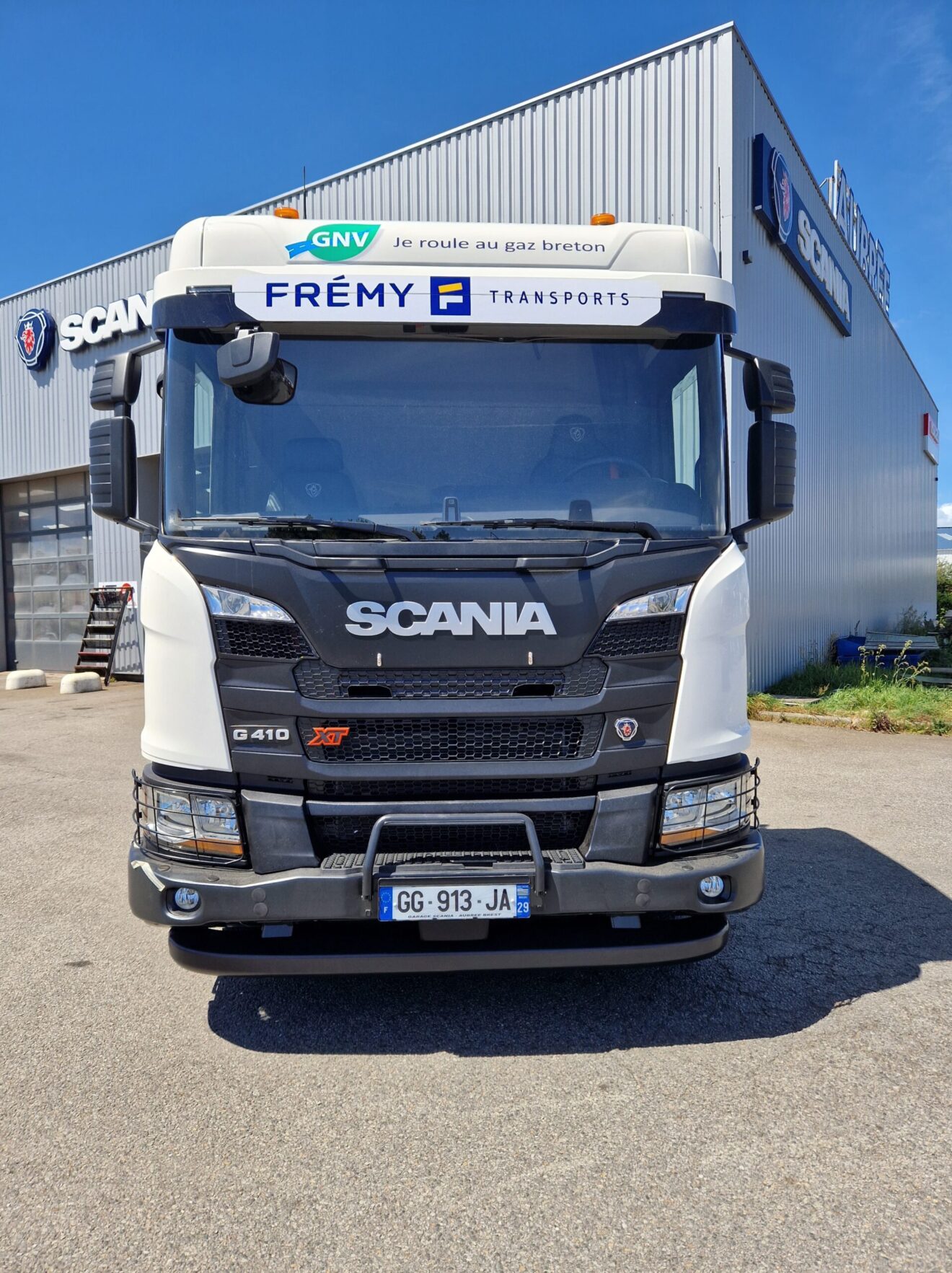 2022 - Arrivée du camion roulant au gaz Breton! - Transports Frémy
